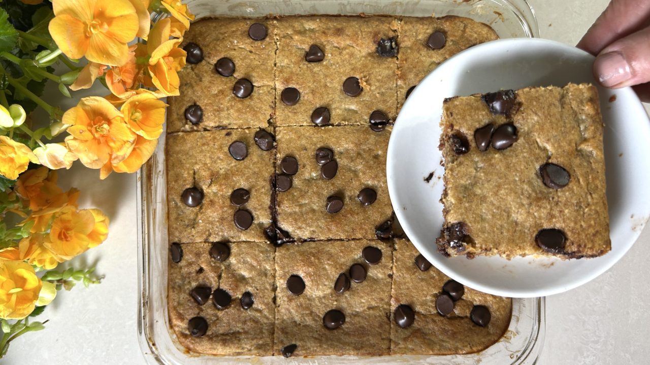 One-Pan Baked Oatmeal | Zara Cooks